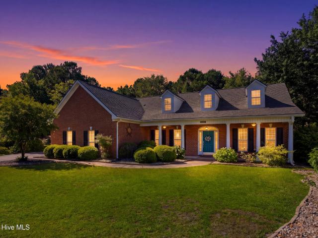 3733 Winstead Circle