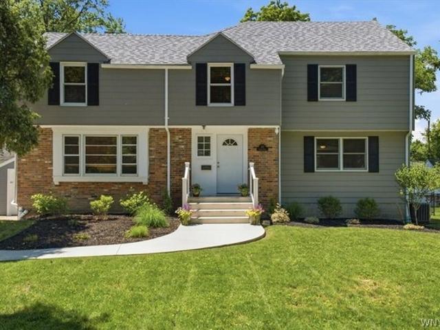 373 Darwin Dr, Buffalo, NY 14226