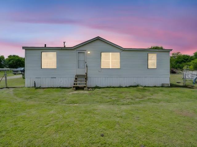 373 Eubanks Rd, Maypearl, TX 76064