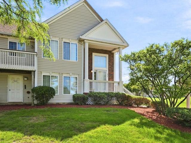 373 Evening Star Ct, Bolingbrook, IL 60440