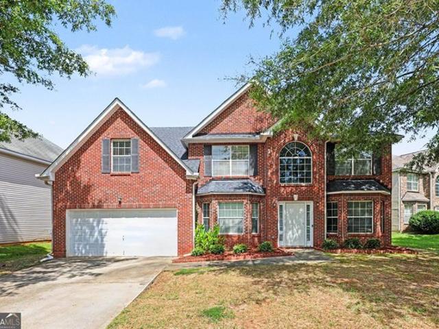 373 Kentwood Springs Dr, Hampton, GA 30228