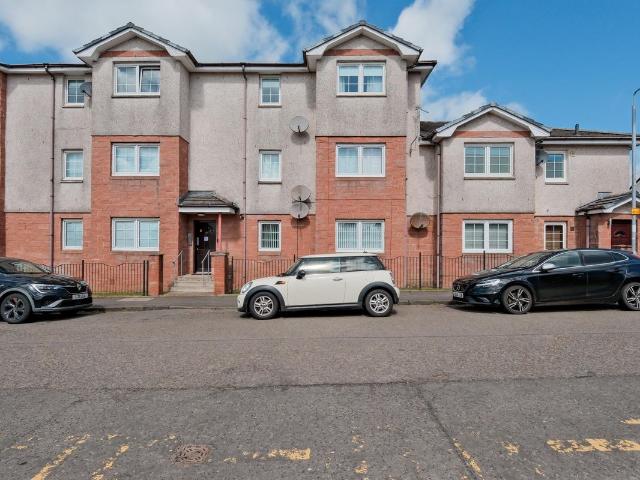 37/3, Market Road, Carluke ML8, 2 bed flat to rent, £750 pcm | PrimeLocation