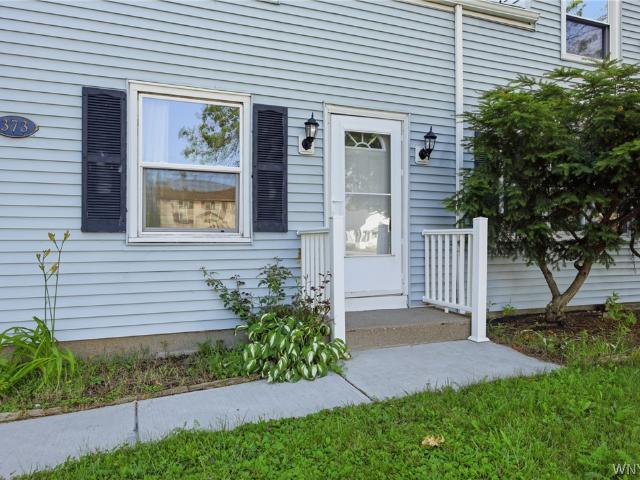 373 Niagara Falls Boulevard