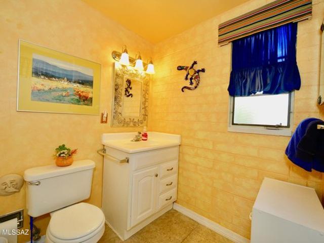373 S Paseo Sarta Apt B, Green Valley, AZ 85614