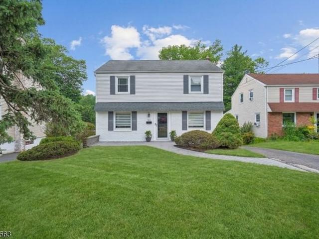 373 Saint Cloud Ave, West Orange, NJ 07052