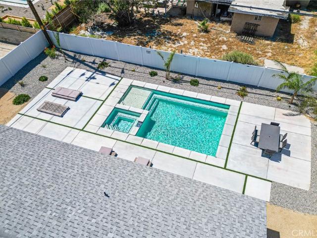373 W Avenida Cerca