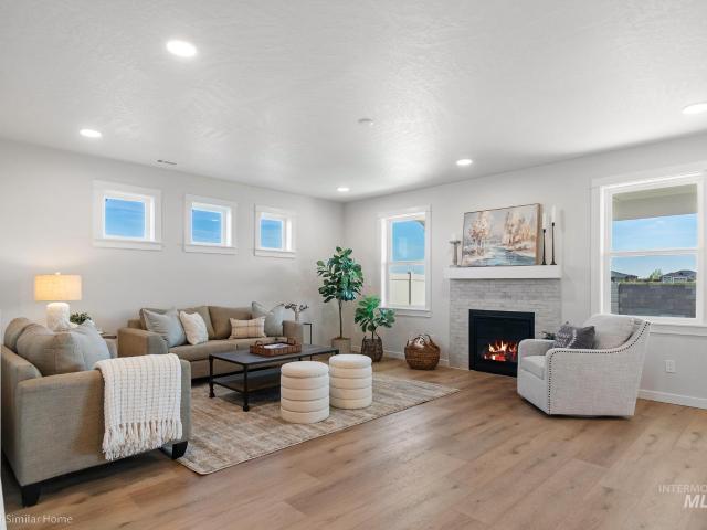 373 W Gleason Court Lot 9 Block 1
