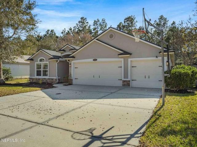 373 W New England Dr, Elkton, FL 32033