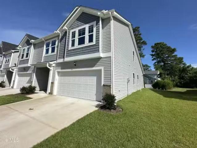 373 Trevally Court, Southport, NC 28461