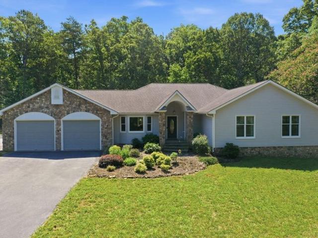 3744 Redbud Rd, Haw River, NC 27258