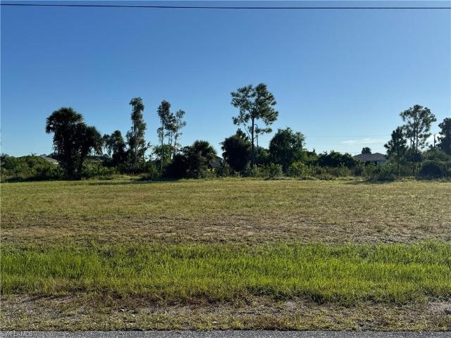 3745 NE 14th Pl, Cape Coral, FL 33909 | MLS #225071 | Compass