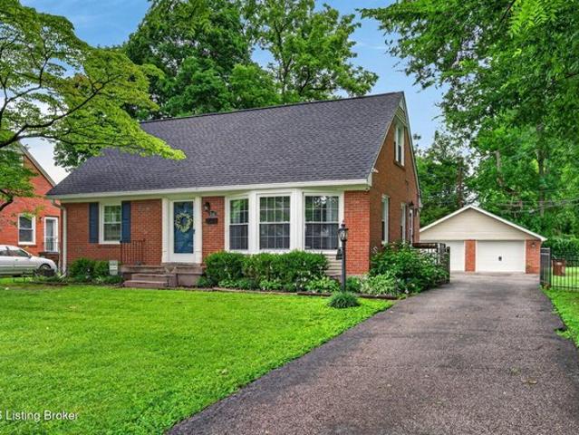 3745 Glenmeade Rd, Louisville, KY 40218