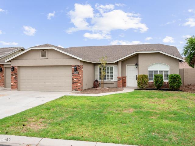 3746 e magnus circle
