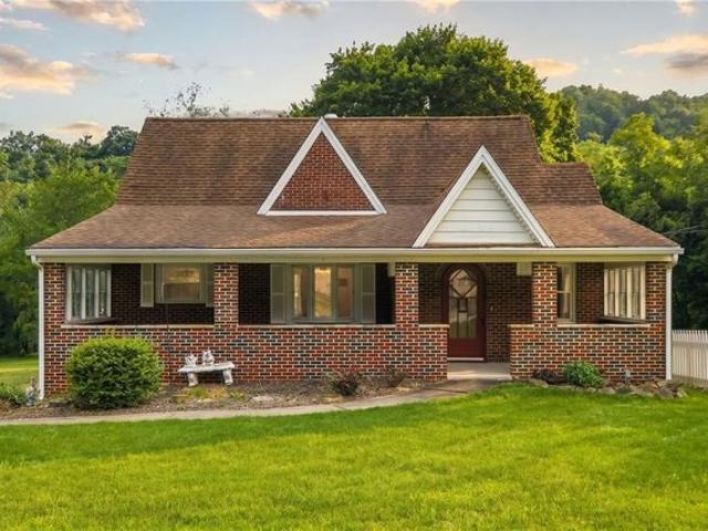3747 Bull Creek Rd, Tarentum, PA 15084