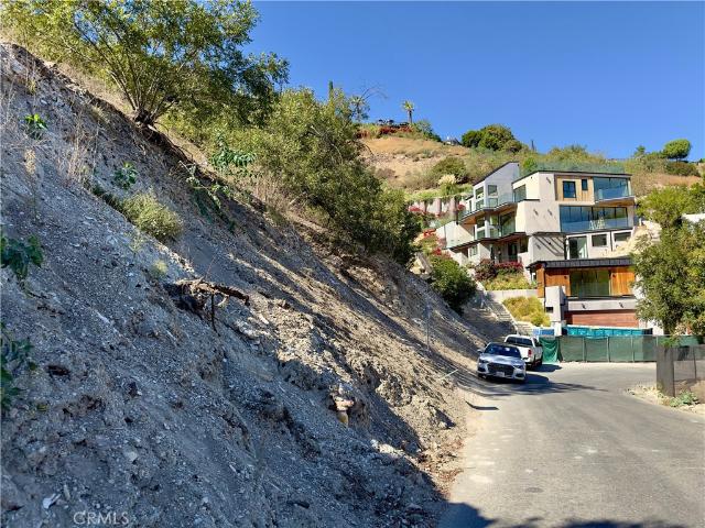 3747 Camino de la Cumbre, Sherman Oaks, CA 91423 | MLS #SR25161