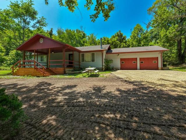 3747 County Road Aj 435, Ava, MO 65608
