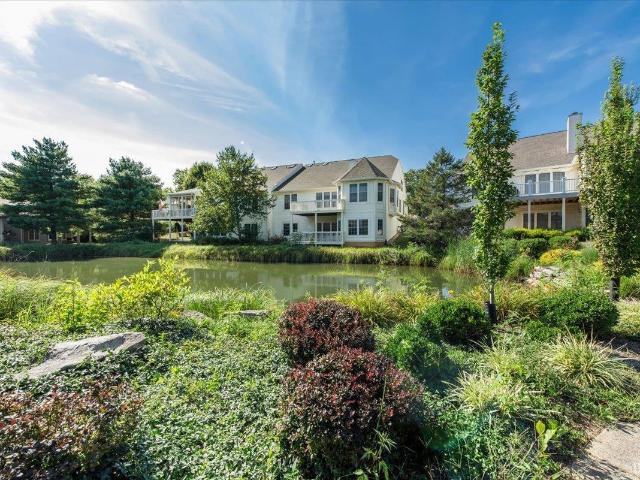 3747 E Villa Glen Court