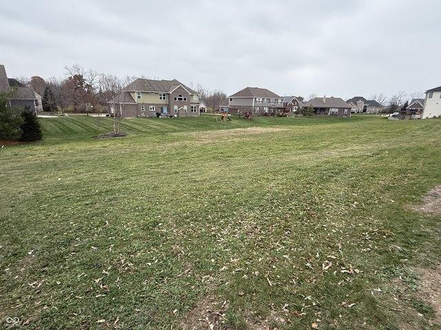 3747 W 121st St, Zionsville, IN 46077