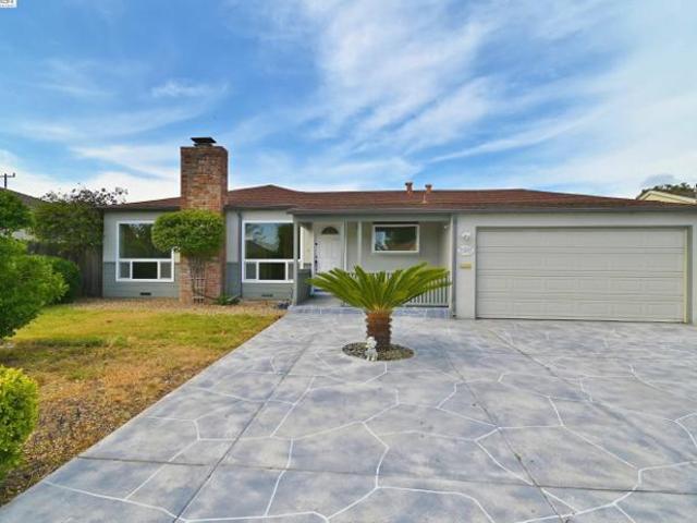 37489 Briarwood Dr, Fremont, CA 94536
