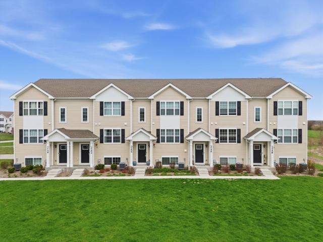 3748 Bissel Dr, Yorkville, IL 60560 | MLS #12618 | Compass