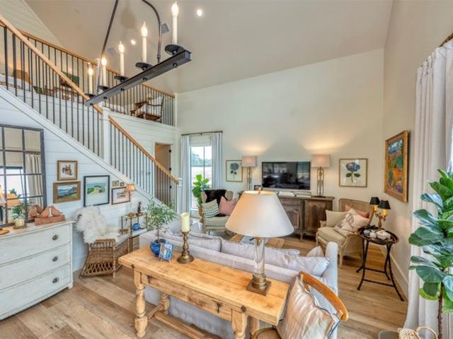 3748 FM 1457, Round Top, TX 78954