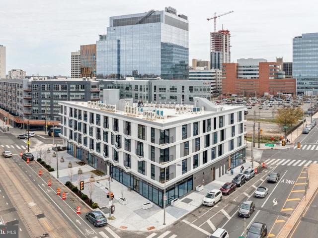 3748 9 Lancaster Avenue # 306