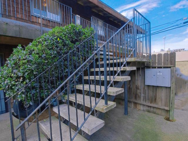 3749 N. Abby 2 Bedroom Apartment for Rent at 3749 N Abby St, Fresno, CA 93726 McLane