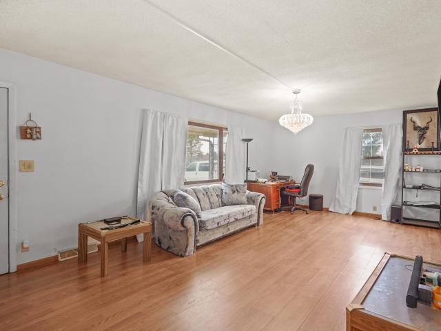 3749 Debby Ln