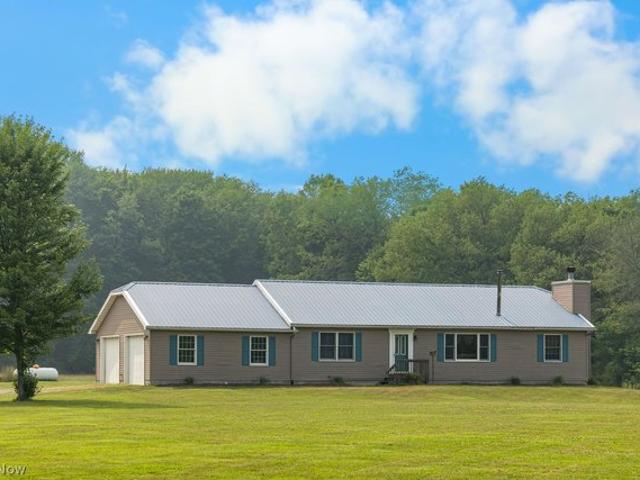 3749 Pymatuning Lake Rd, Andover, OH 44003
