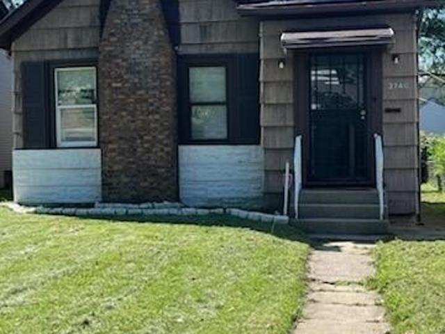 3740 Monroe St, Gary, IN 46408