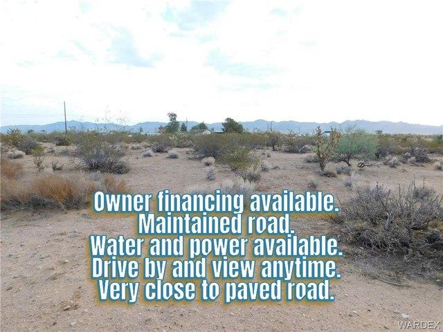 3740 N Horse Mesa Rd, Golden Valley, AZ 86413