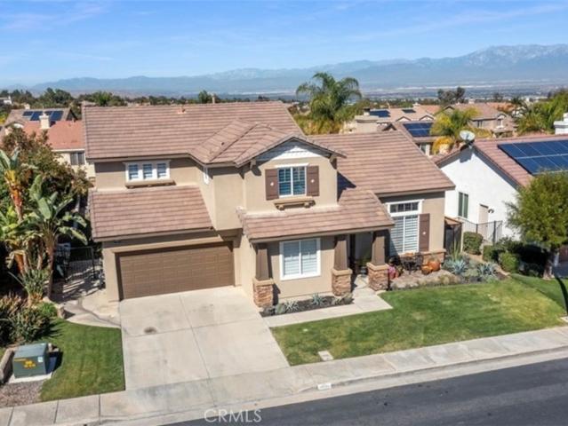 3740 Coleville Cir, Corona, CA 92881 | MLS #CV25277 | Compass