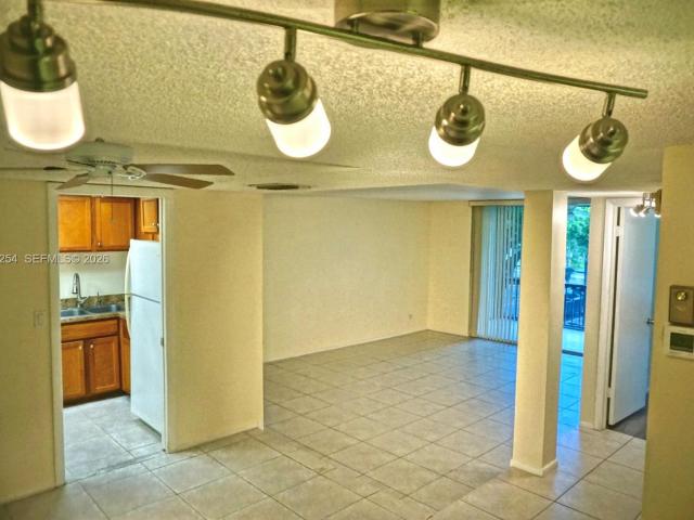 3740 Inverrary Dr, Unit 2N, Lauderhill, FL 33319 | MLS #A11959
