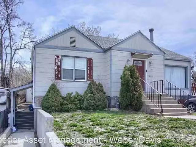 3740 South Jefferson AVE B 3740 South Jefferson AVE