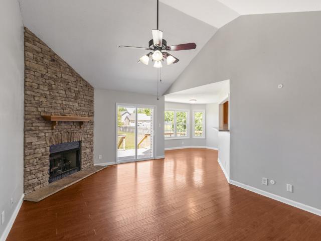 3740 Wheatfield Ln