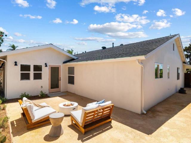 3740 3 Grecourt Way, Carlsbad, CA 92008 | MLS #NDP2603