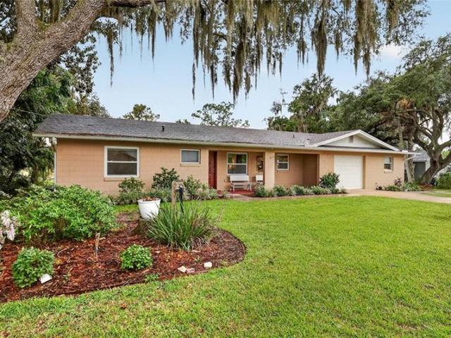 37414 Turner Dr, Umatilla, FL 32784