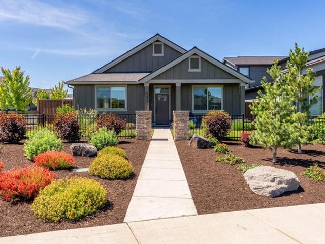 3741 NE Petrosa Ave, Bend, OR 97701