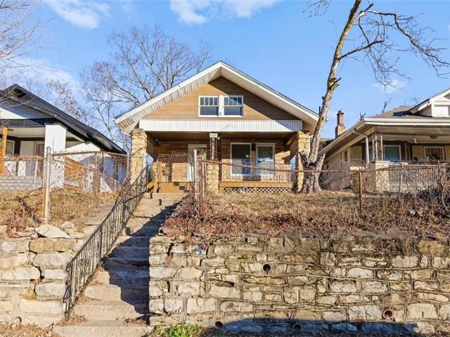 3741 Olive St, Kansas City, MO 64109 | MLS #2595 | Compass