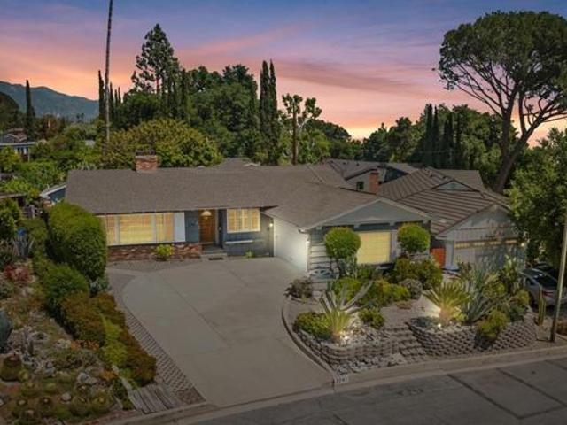 3741 Altura Ave, La Crescenta, CA 91214