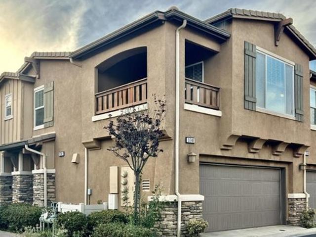 3741 Dunkirk Dr, Oxnard, CA 93035
