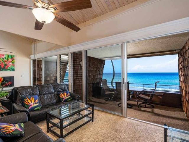 3741 Lower Honoapiilani Rd Apt 302, Lahaina, HI 96761