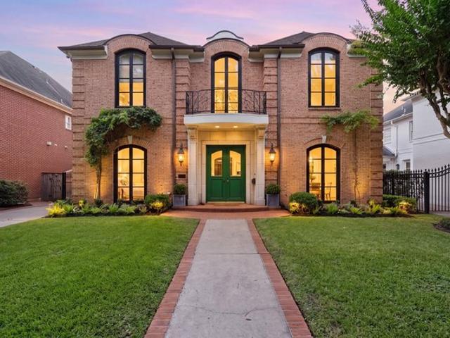 3741 Robinhood St, West University Place, TX 77005