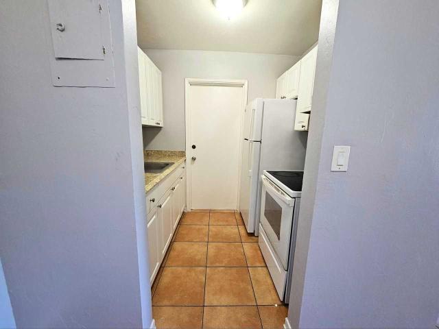 3741 SW 1st Street 1 Bedroom Apartment for Rent at 3741 Sw 1st St, Fort Lauderdale, FL 33312