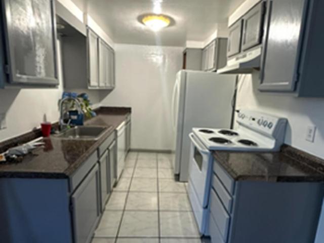3742 McCleland