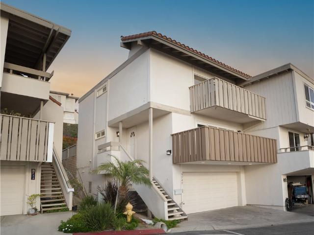 3742 Calle Casino