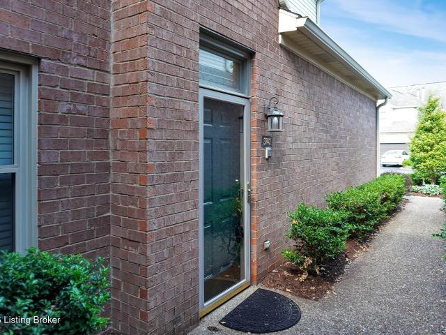 3742 Hurstbourne Ridge Blvd