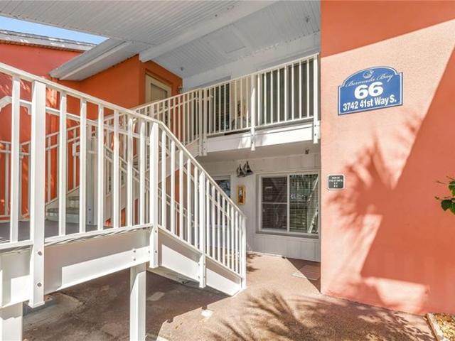 3742 41st Way S Apt F, Saint Petersburg, FL 33711