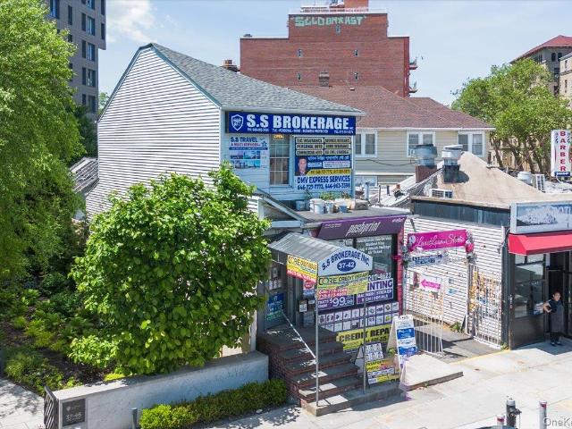 3742 72nd Street
