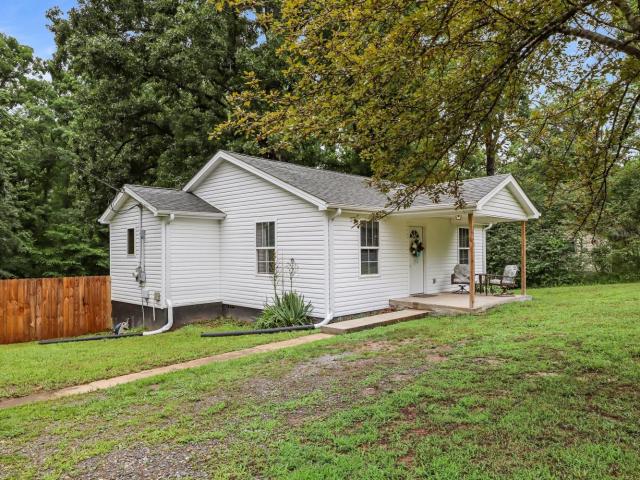 3743 Highway 100